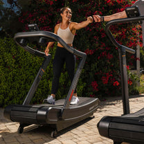 Assault Air Runner Elite | Curve Treadmill Canada – The Treadmill Factory